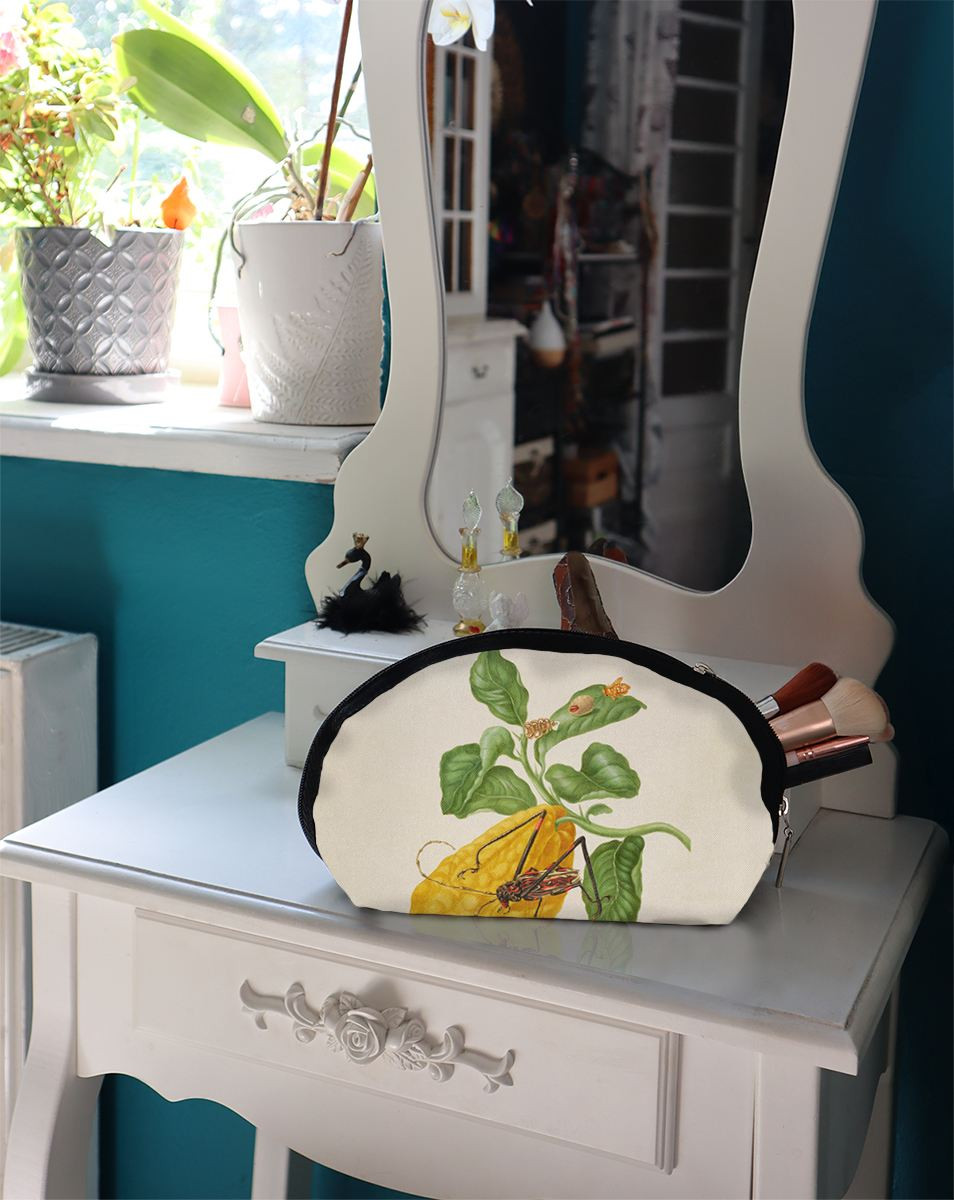 Kosmetyczka Cytryna z gąsienicą małpy i chrząszczem harlekin Maria ...